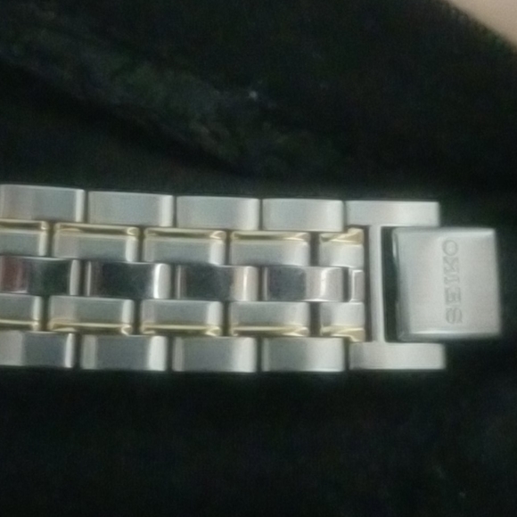 Seiko | Accessories | Seiko Watch St Steel Base Metal Bezel Water Resis ...